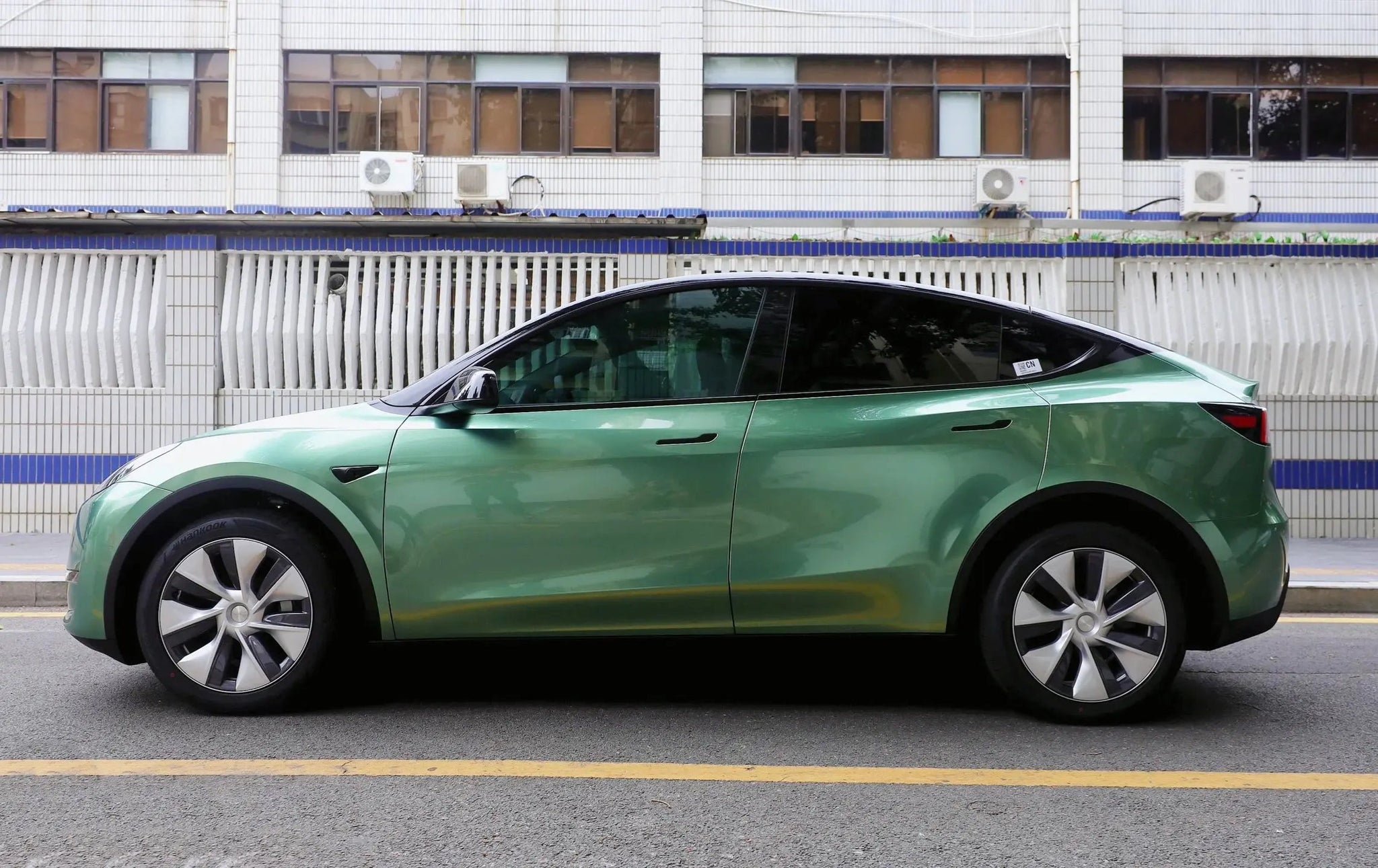 Gloss Metallic Hunter Jade Car Wrap – RAXTiFY
