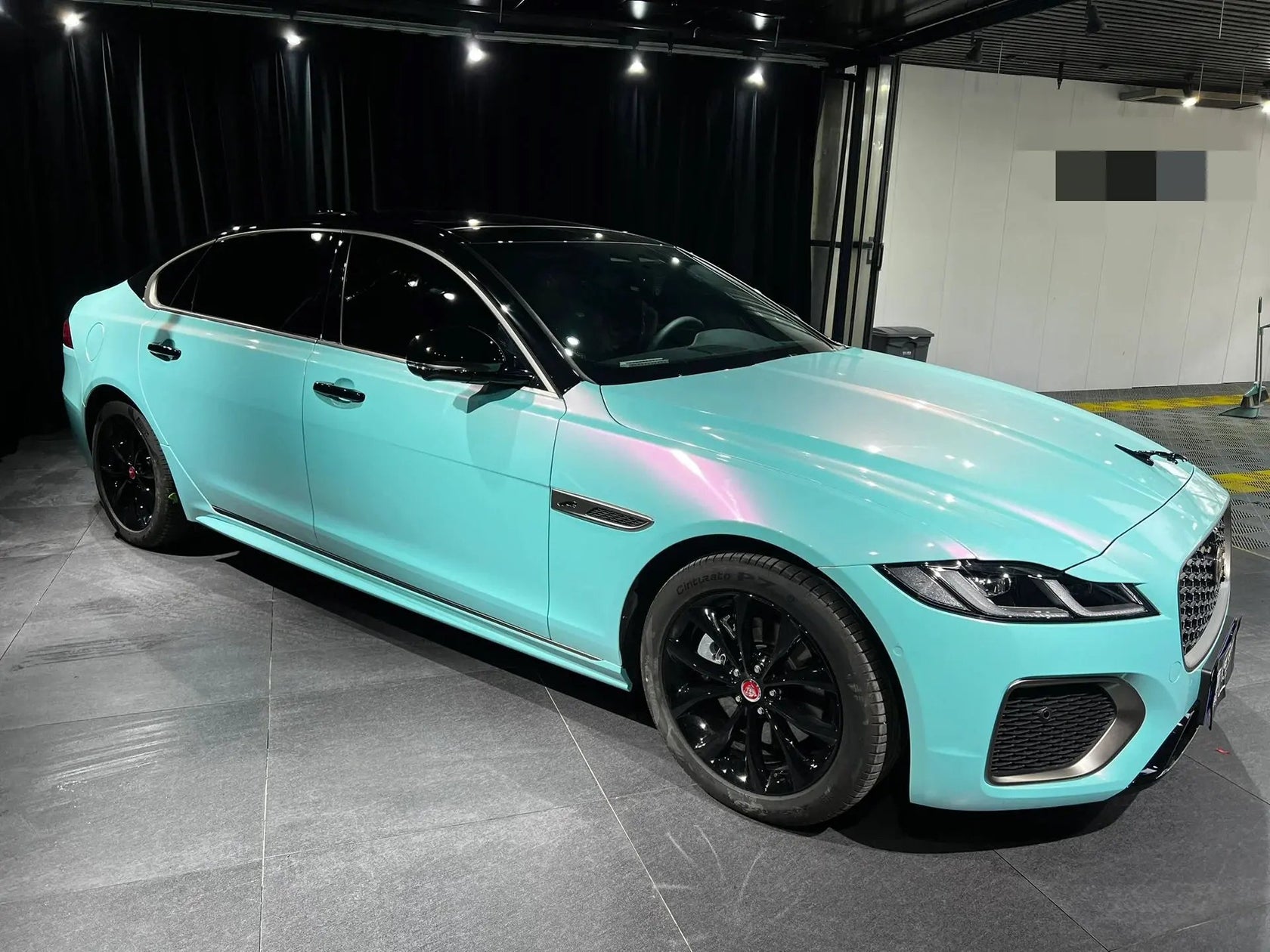 Color Shift Pearl Racing Tiffany Vinyl Wrap – RAXTiFY