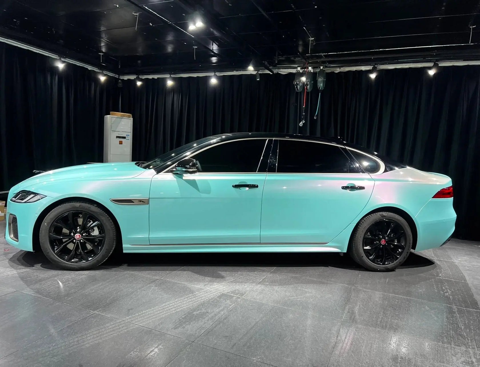 Color Shift Pearl Racing Tiffany Vinyl Wrap – RAXTiFY