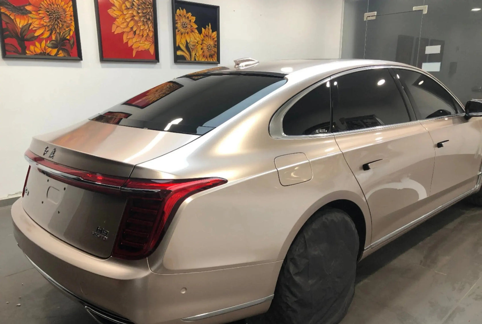 Gloss Metallic Champagne Gold Car Wrap – RAXTiFY
