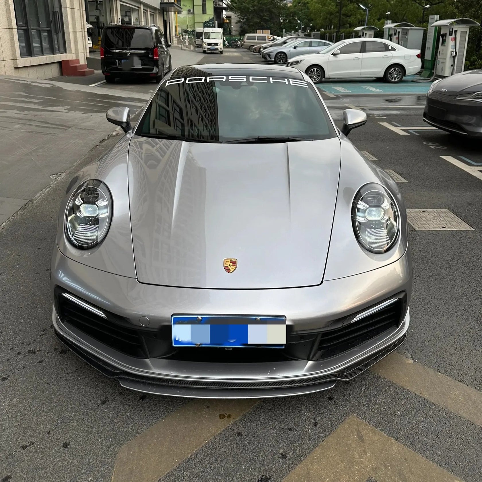 Gloss Metallic GT Silver Car Wrap – RAXTiFY